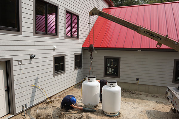 Propane tanks - Lake Region Energy